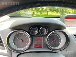 Balts Opel Mokka 2014 Talsi, ar dzinēja tilpumu 1.70 L un nobraukumu 214 tūkst. km par 6500 €, foto 9 vietnē AUTOMOTO.COM.LV