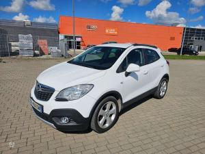 White Opel Mokka 2014 in Jurbarkas, with an engine capacity of 1.36 L and mileage of 154 thousand km for 6000 €, photo 5 on AUTOMOTO.COM.LV