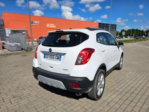 White Opel Mokka 2014 in Jurbarkas, with an engine capacity of 1.36 L and mileage of 154 thousand km for 6000 €, photo 11 on AUTOMOTO.COM.LV