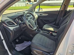 White Opel Mokka 2014 in Jurbarkas, with an engine capacity of 1.36 L and mileage of 154 thousand km for 6000 €, photo 17 on AUTOMOTO.COM.LV