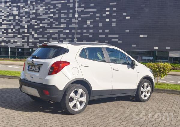 Balts Opel Mokka 2014 Jelgava, ar dzinēja tilpumu 1.70 L un nobraukumu 185 tūkst. km par 5200 €, foto 5 vietnē AUTOMOTO.COM.LV
