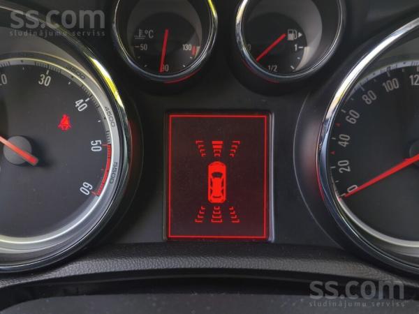 Balts Opel Mokka 2014 Jelgava, ar dzinēja tilpumu 1.70 L un nobraukumu 185 tūkst. km par 5200 €, foto 8 vietnē AUTOMOTO.COM.LV