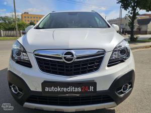White Opel Mokka 2014 in Siauliai, with an engine capacity of 1.70 L and mileage of 239 thousand km for 7450 €, photo 3 on AUTOMOTO.COM.LV