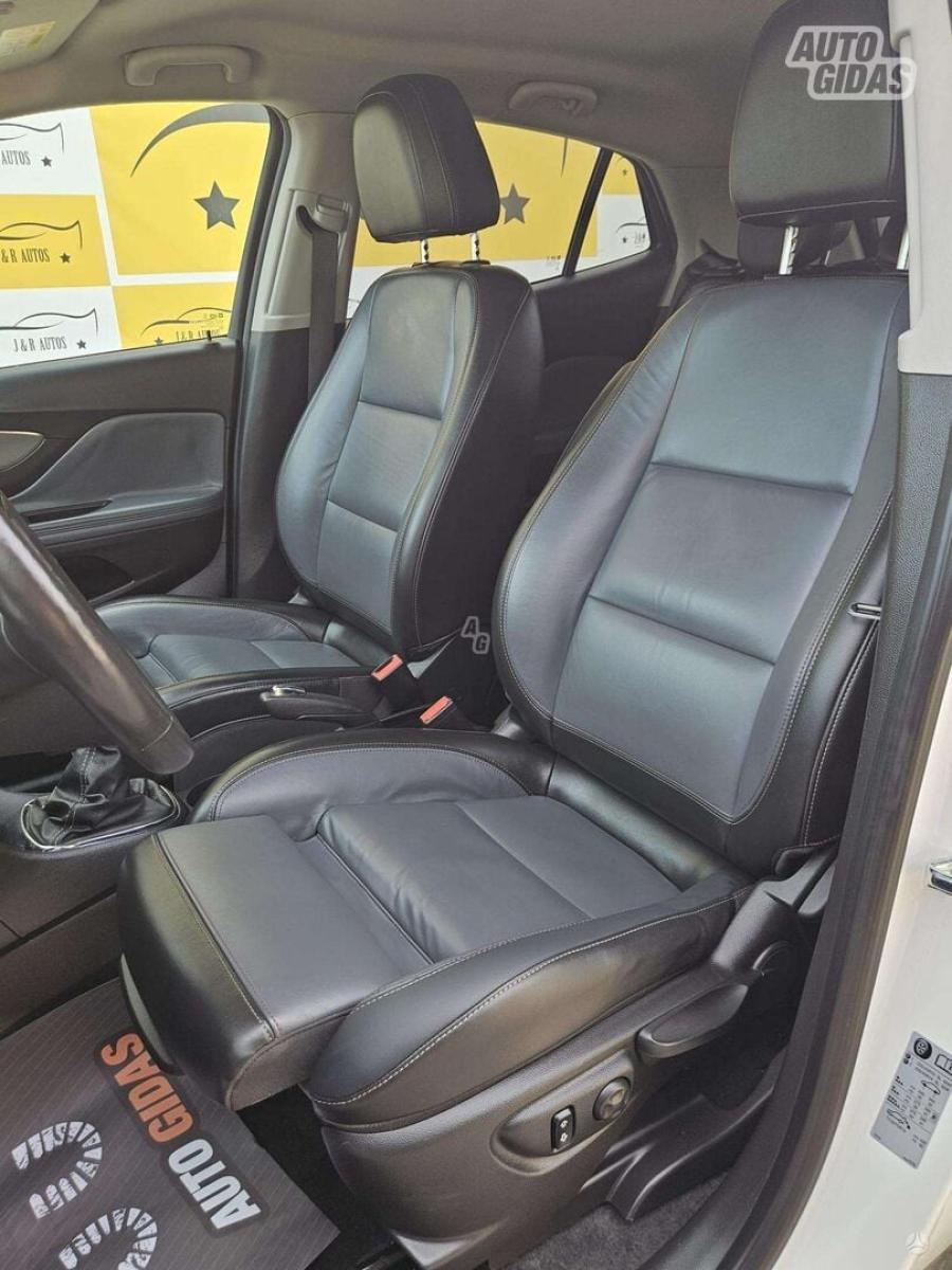 White Opel Mokka 2014 in Siauliai, with an engine capacity of 1.70 L and mileage of 239 thousand km for 7450 €, photo 15 on AUTOMOTO.COM.LV