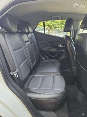 White Opel Mokka 2014 in Siauliai, with an engine capacity of 1.70 L and mileage of 239 thousand km for 7450 €, photo 17 on AUTOMOTO.COM.LV