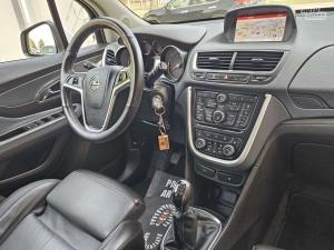 White Opel Mokka 2014 in Siauliai, with an engine capacity of 1.70 L and mileage of 239 thousand km for 7450 €, photo 18 on AUTOMOTO.COM.LV