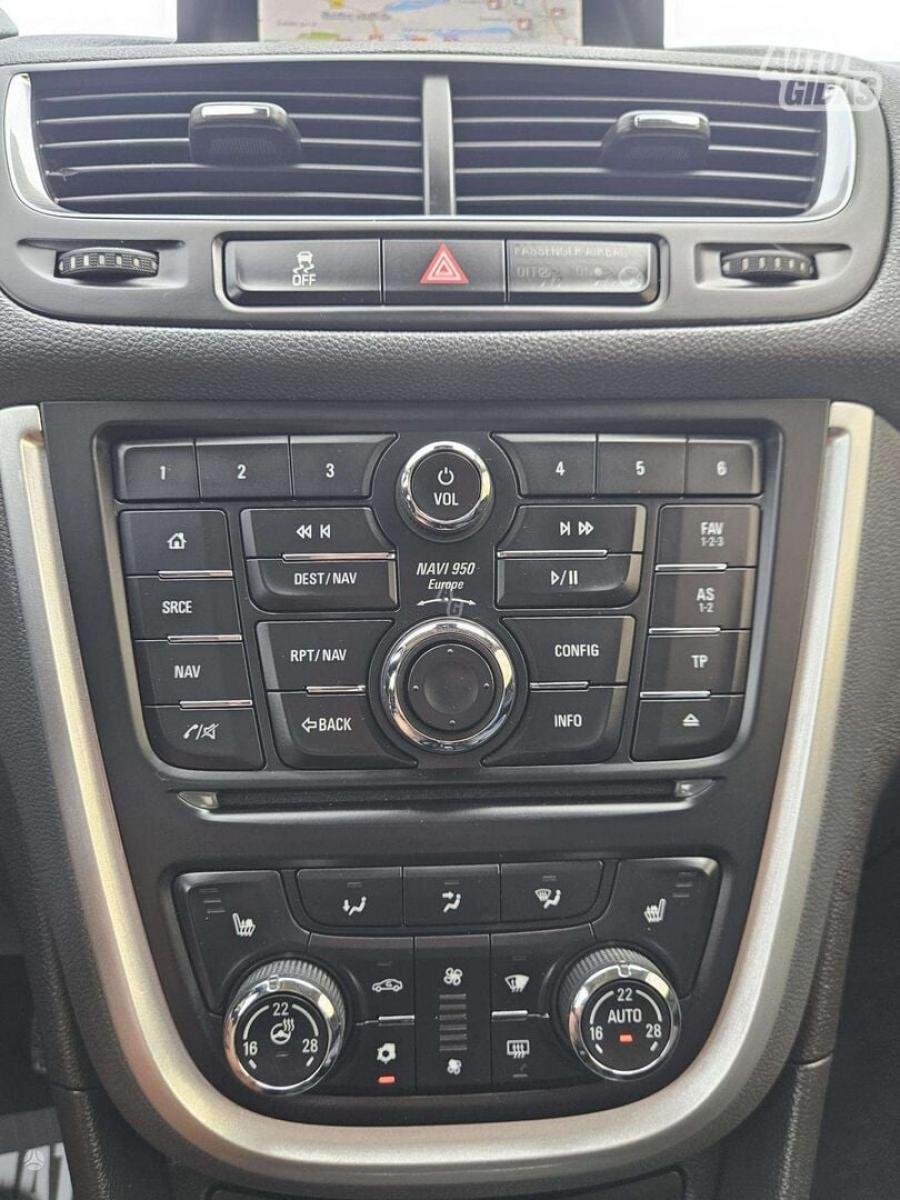 White Opel Mokka 2014 in Siauliai, with an engine capacity of 1.70 L and mileage of 239 thousand km for 7450 €, photo 20 on AUTOMOTO.COM.LV