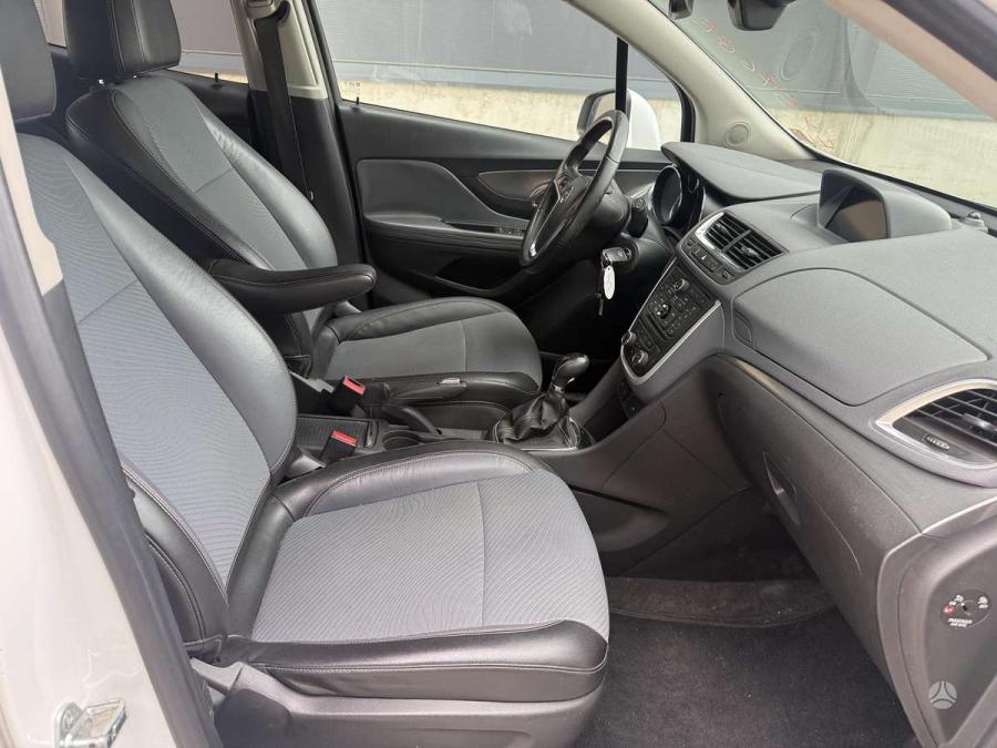 Balts Opel Mokka 2014 Šauļi, ar dzinēja tilpumu 1.69 L un nobraukumu 240 tūkst. km par 5850 €, foto 11 vietnē AUTOMOTO.COM.LV