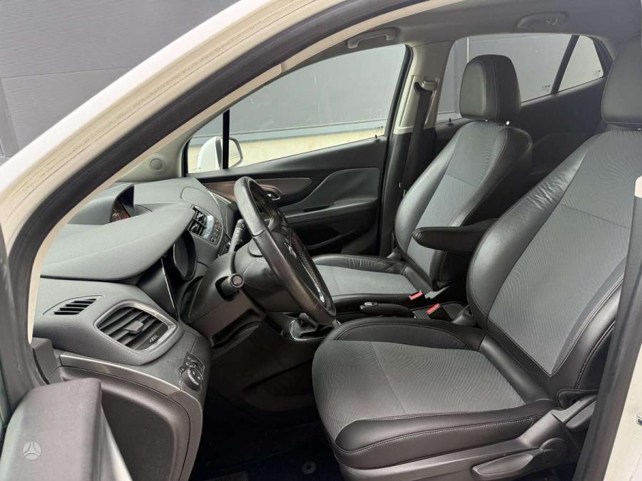 Balts Opel Mokka 2014 Šauļi, ar dzinēja tilpumu 1.69 L un nobraukumu 240 tūkst. km par 5850 €, foto 15 vietnē AUTOMOTO.COM.LV
