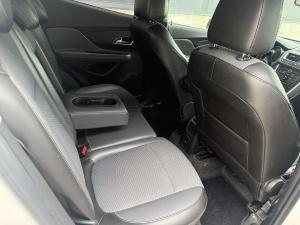 Balts Opel Mokka 2014 Šauļi, ar dzinēja tilpumu 1.69 L un nobraukumu 240 tūkst. km par 5850 €, foto 17 vietnē AUTOMOTO.COM.LV