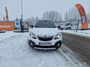 White Opel Mokka 2015 in Kaunas, with an engine capacity of 1.60 L and mileage of 185 thousand km for 8150 €, photo 2 on AUTOMOTO.COM.LV