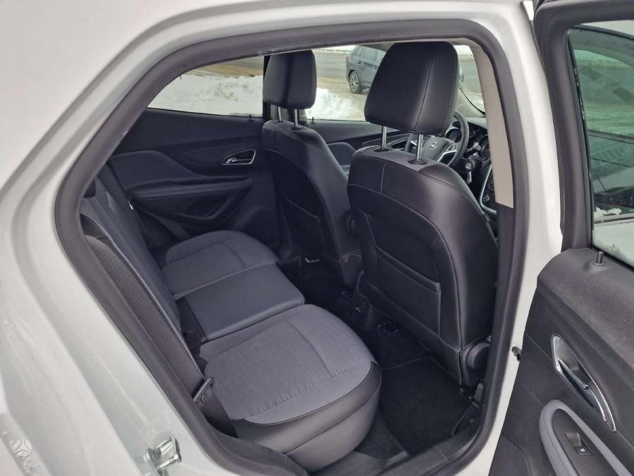 White Opel Mokka 2015 in Kaunas, with an engine capacity of 1.60 L and mileage of 185 thousand km for 8150 €, photo 21 on AUTOMOTO.COM.LV