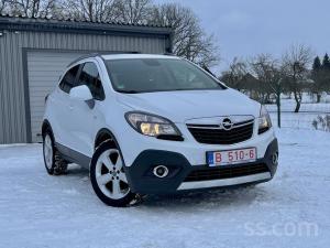 White Opel Mokka 2015 in Cesis, with an engine capacity of 1.60 L and mileage of 211 thousand km for 7350 €, photo  on AUTOMOTO.COM.LV