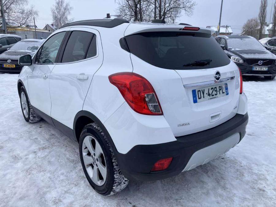 Balts Opel Mokka 2015 Tauragė, ar dzinēja tilpumu 1.60 L un nobraukumu 169 tūkst. km par 5700 €, foto 4 vietnē AUTOMOTO.COM.LV
