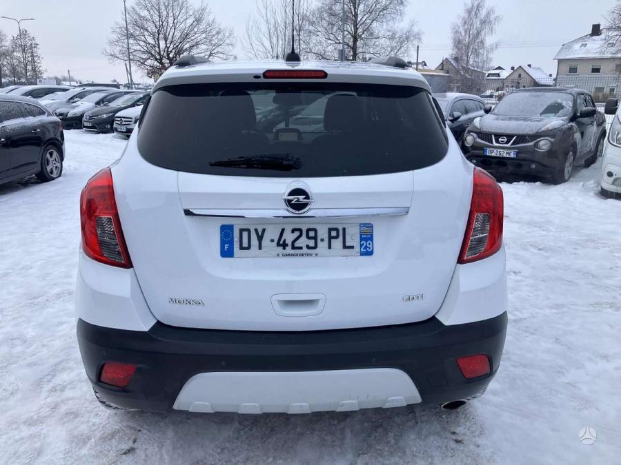 Balts Opel Mokka 2015 Tauragė, ar dzinēja tilpumu 1.60 L un nobraukumu 169 tūkst. km par 5700 €, foto 5 vietnē AUTOMOTO.COM.LV
