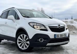 White Opel Mokka 2015 in Taurage, with an engine capacity of 1.60 L and mileage of 248 thousand km for 5900 €, photo 5 on AUTOMOTO.COM.LV