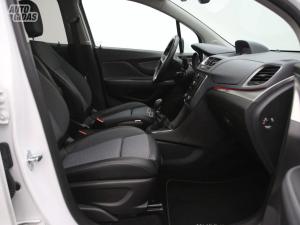 Белый Опель Mokka 2015 в Вильнюс, объемом двигателя 1.40 л и пробегом 110 тыс. км за 9399 €, фото 15 на AUTOMOTO.COM.LV