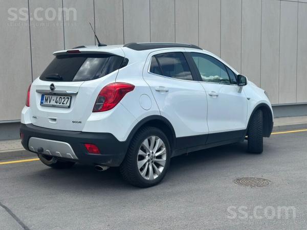 Balts Opel Mokka 2015 Rīga, ar dzinēja tilpumu 1.70 L un nobraukumu 207 tūkst. km par 5650 €, foto 3 vietnē AUTOMOTO.COM.LV