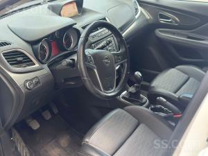 White Opel Mokka 2015 in Riga, with an engine capacity of 1.70 L and mileage of 207 thousand km for 5650 €, photo 6 on AUTOMOTO.COM.LV