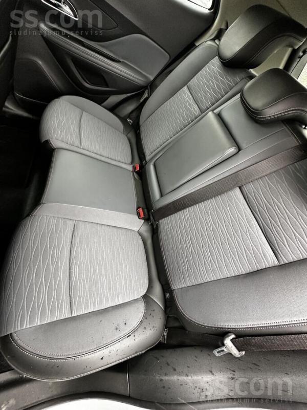 Balts Opel Mokka 2015 Rīga, ar dzinēja tilpumu 1.60 L un nobraukumu 157 tūkst. km par 8250 €, foto 6 vietnē AUTOMOTO.COM.LV