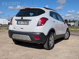 Белый Опель Mokka 2015 в Рига, объемом двигателя 1.60 л и пробегом 99 тыс. км за 7100 €, фото 9 на AUTOMOTO.COM.LV