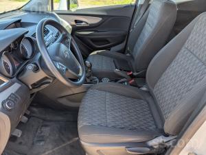 Белый Опель Mokka 2015 в Рига, объемом двигателя 1.60 л и пробегом 99 тыс. км за 7100 €, фото 15 на AUTOMOTO.COM.LV