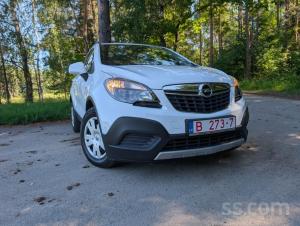 White Opel Mokka 2015 in Riga, with an engine capacity of 1.60 L and mileage of 99 thousand km for 7200 €, photo 4 on AUTOMOTO.COM.LV