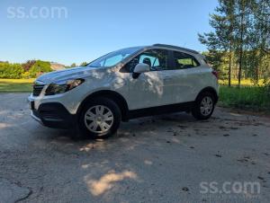 White Opel Mokka 2015 in Riga, with an engine capacity of 1.60 L and mileage of 99 thousand km for 7200 €, photo 5 on AUTOMOTO.COM.LV