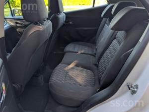 White Opel Mokka 2015 in Riga, with an engine capacity of 1.60 L and mileage of 99 thousand km for 7200 €, photo 18 on AUTOMOTO.COM.LV