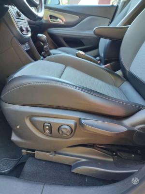 Balts Opel Mokka 2015 Šauļi, ar dzinēja tilpumu 1.60 L un nobraukumu 193 tūkst. km par 6300 €, foto 18 vietnē AUTOMOTO.COM.LV