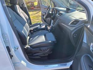 White Opel Mokka 2015 in Klaipeda, with an engine capacity of 1.60 L and mileage of 225 thousand km for 6750 €, photo 15 on AUTOMOTO.COM.LV