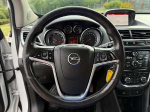 Balts Opel Mokka 2015 Tauragė, ar dzinēja tilpumu 1.60 L un nobraukumu 162 tūkst. km par 6500 €, foto 20 vietnē AUTOMOTO.COM.LV