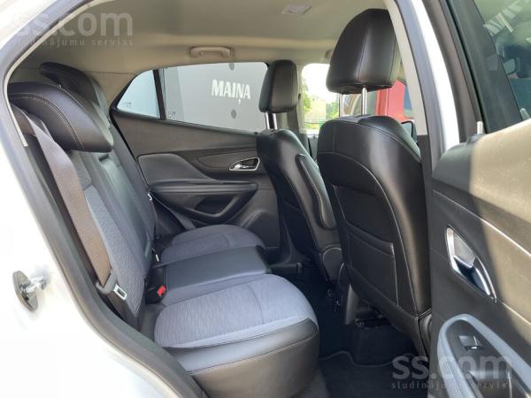 White Opel Mokka 2015 in Talsi, with an engine capacity of 1.70 L and mileage of 206 thousand km for 6990 €, photo 7 on AUTOMOTO.COM.LV