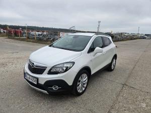 Balts Opel Mokka 2015 Viļņa, ar dzinēja tilpumu 1.69 L un nobraukumu 217 tūkst. km par 7200 €, foto  vietnē AUTOMOTO.COM.LV