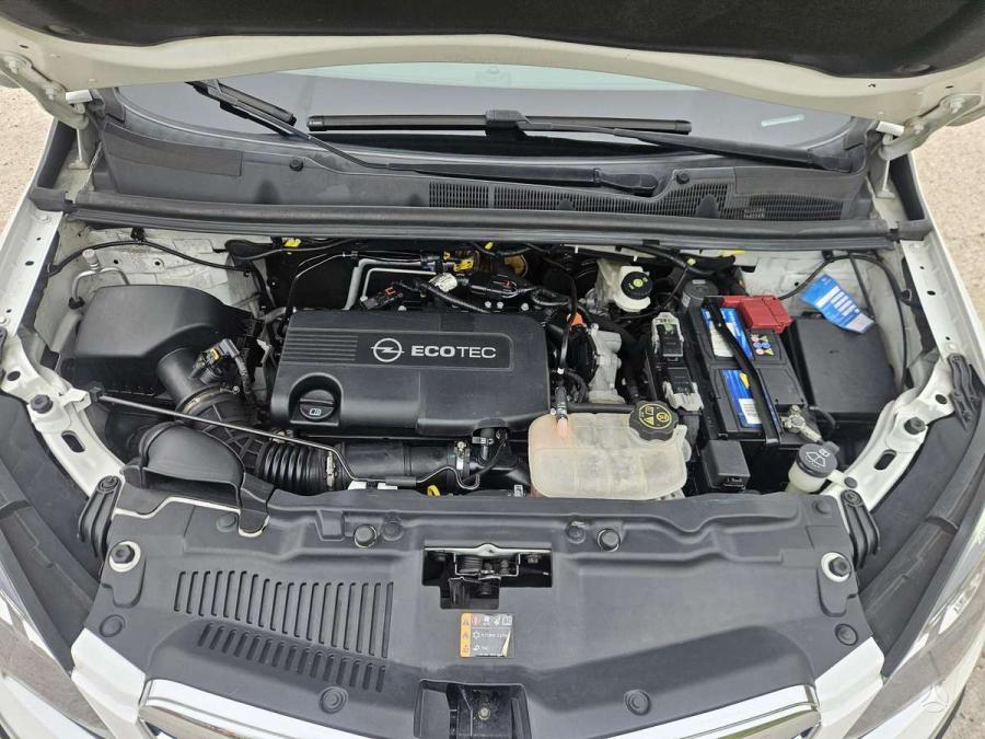 Balts Opel Mokka 2015 Viļņa, ar dzinēja tilpumu 1.69 L un nobraukumu 217 tūkst. km par 7200 €, foto 21 vietnē AUTOMOTO.COM.LV