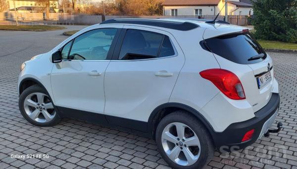Balts Opel Mokka 2015 Dobele, ar dzinēja tilpumu 1.60 L un nobraukumu 240 tūkst. km par 7700 €, foto 5 vietnē AUTOMOTO.COM.LV