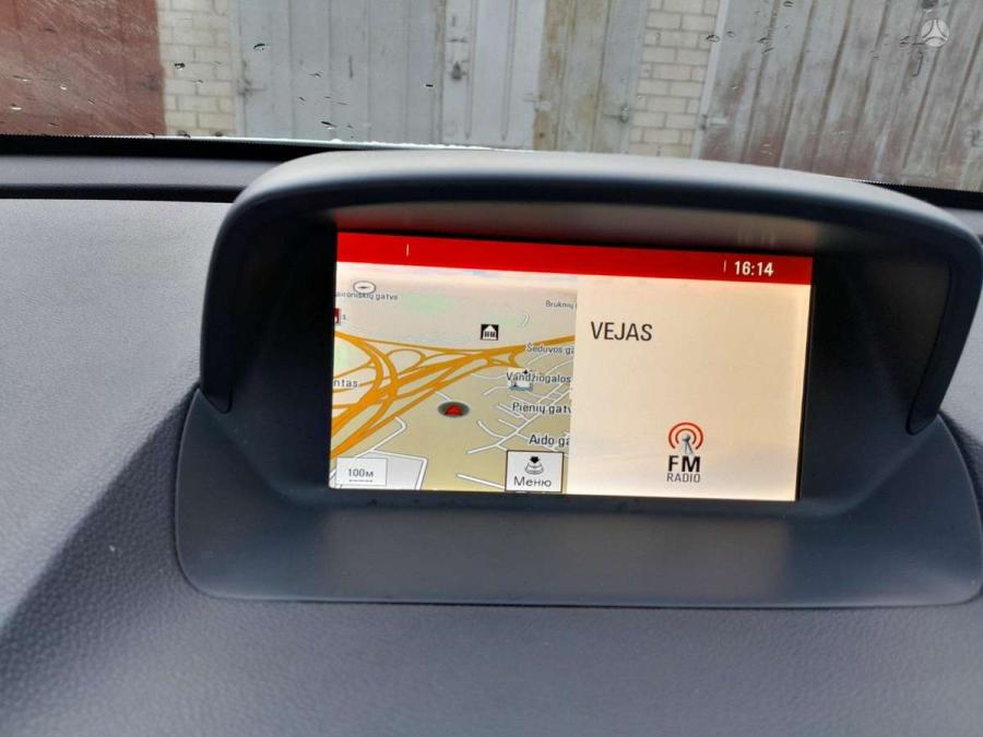 Balts Opel Mokka 2015 Kauņa, ar dzinēja tilpumu 1.60 L un nobraukumu 129 tūkst. km par 6600 €, foto 12 vietnē AUTOMOTO.COM.LV
