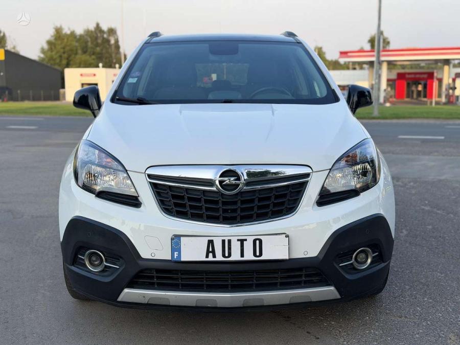 Balts Opel Mokka 2015 Tauragė, ar dzinēja tilpumu 1.36 L un nobraukumu 140 tūkst. km par 6699 €, foto 5 vietnē AUTOMOTO.COM.LV