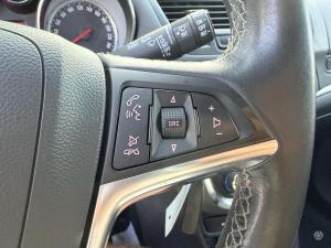 Balts Opel Mokka 2015 Tauragė, ar dzinēja tilpumu 1.36 L un nobraukumu 140 tūkst. km par 6699 €, foto 15 vietnē AUTOMOTO.COM.LV