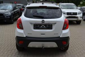 White Opel Mokka 2015 in Vilnius, with an engine capacity of 1.60 L and mileage of 206 thousand km for 8000 €, photo 33 on AUTOMOTO.COM.LV