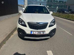 White Opel Mokka 2015 in Kaunas, with an engine capacity of 1.60 L and mileage of 191 thousand km for 7900 €, photo 1 on AUTOMOTO.COM.LV