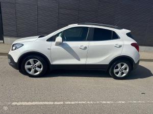 White Opel Mokka 2015 in Kaunas, with an engine capacity of 1.60 L and mileage of 191 thousand km for 7900 €, photo 6 on AUTOMOTO.COM.LV
