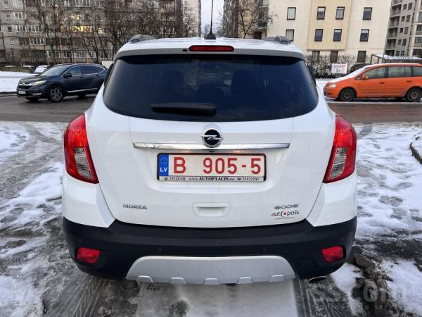 Balts Opel Mokka 2016 Rīga, ar dzinēja tilpumu 1.60 L un nobraukumu 228 tūkst. km par 7750 €, foto 5 vietnē AUTOMOTO.COM.LV