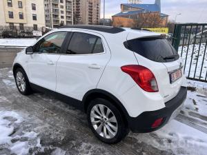 White Opel Mokka 2016 in Riga, with an engine capacity of 1.60 L and mileage of 228 thousand km for 7550 €, photo 6 on AUTOMOTO.COM.LV