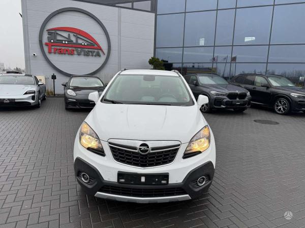 White Opel Mokka 2016 in Telschi, with an engine capacity of 1.69 L and mileage of 173 thousand km for 5999 €, photo 1 on AUTOMOTO.COM.LV