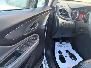 Balts Opel Mokka 2016 Tauragė, ar dzinēja tilpumu 1.60 L un nobraukumu 215 tūkst. km par 6900 €, foto 10 vietnē AUTOMOTO.COM.LV