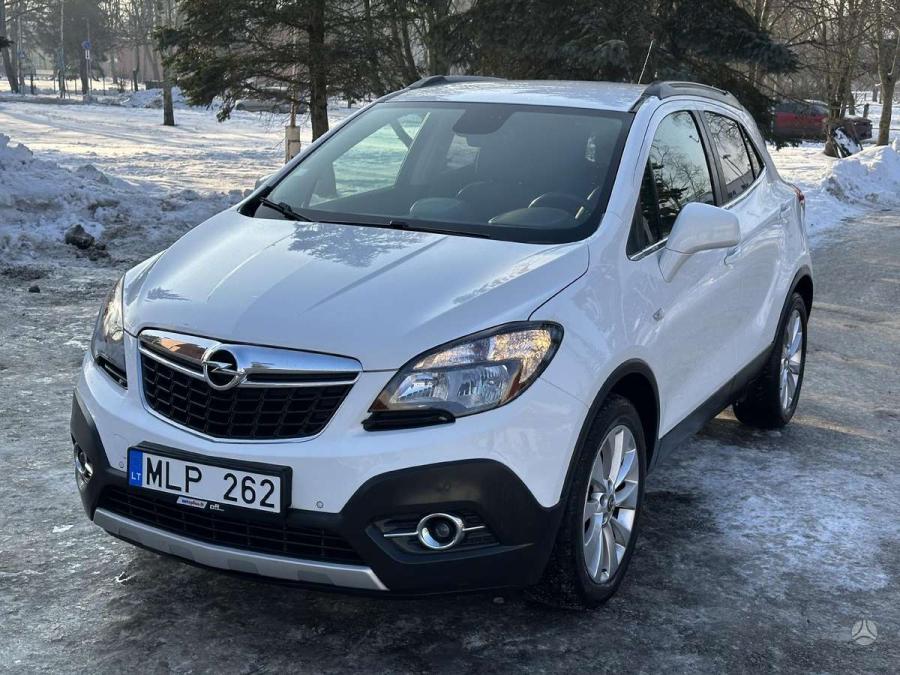 White Opel Mokka 2016 in Klaipeda, with an engine capacity of 1.60 L and mileage of 203 thousand km for 7500 €, photo 2 on AUTOMOTO.COM.LV