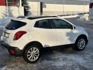 White Opel Mokka 2016 in Klaipeda, with an engine capacity of 1.60 L and mileage of 203 thousand km for 7500 €, photo 11 on AUTOMOTO.COM.LV