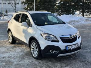 White Opel Mokka 2016 in Klaipeda, with an engine capacity of 1.60 L and mileage of 203 thousand km for 7500 €, photo 14 on AUTOMOTO.COM.LV