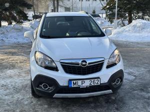 White Opel Mokka 2016 in Klaipeda, with an engine capacity of 1.60 L and mileage of 203 thousand km for 7500 €, photo 15 on AUTOMOTO.COM.LV